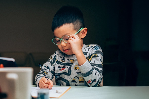 Amblyopia (Mata Malas): Simptom, Diagnosis, Rawatan | Pantai Hospital
